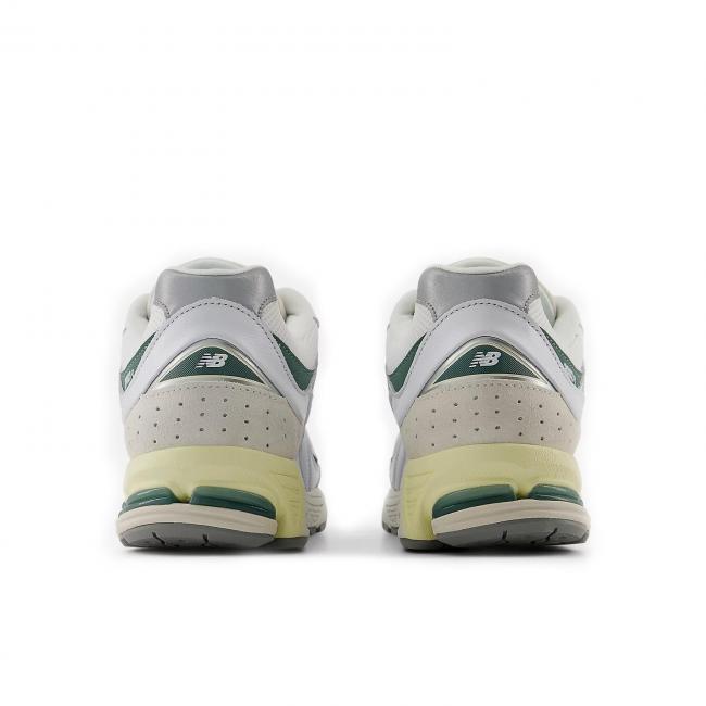 New Balance 2002R White Dark Juniper