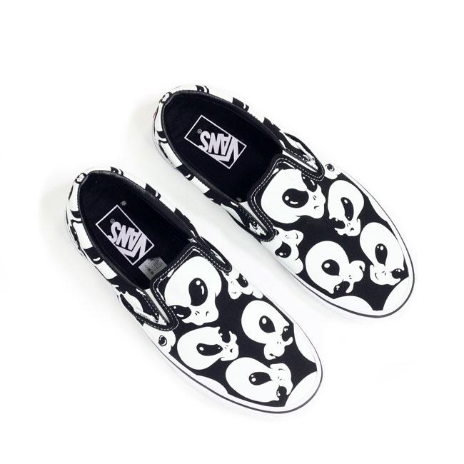 Vans UA Classic Slip-On Alien Ghosts - Vans UA Classic Slip-On