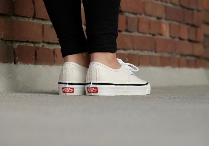 Thời trang thanh lịch cùng Vans All White
