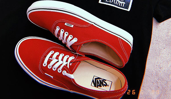 Mua giày Vans authentic và những điều cần lưu ý