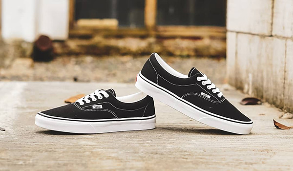 Giày Vans Classic Era chiếm lĩnh phong cách đỉnh cao của làng trượt ván